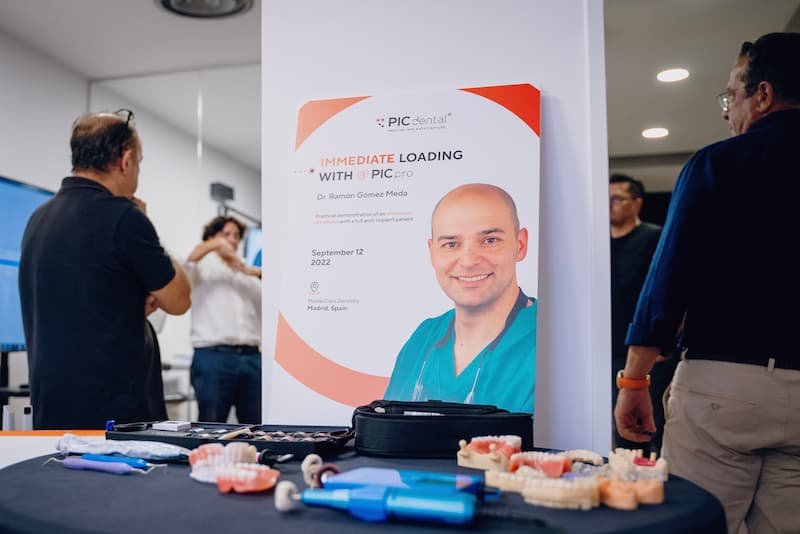 Immediate Loading with PIC pro course featuring Dr. Gómez Meda in ...