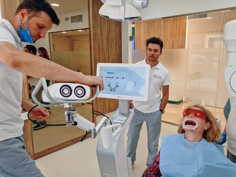 PIC pro at DentOP Clinic with Dr. Corrado Cazacu